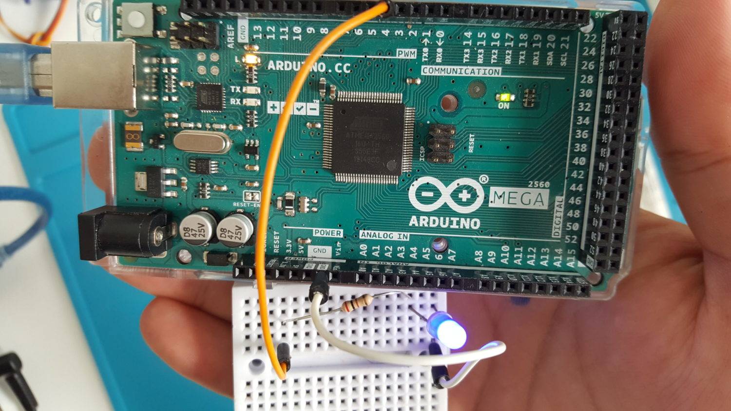 Arduino #30: PWM de la théorie à la pratique avec Arduino – Cours & Projets